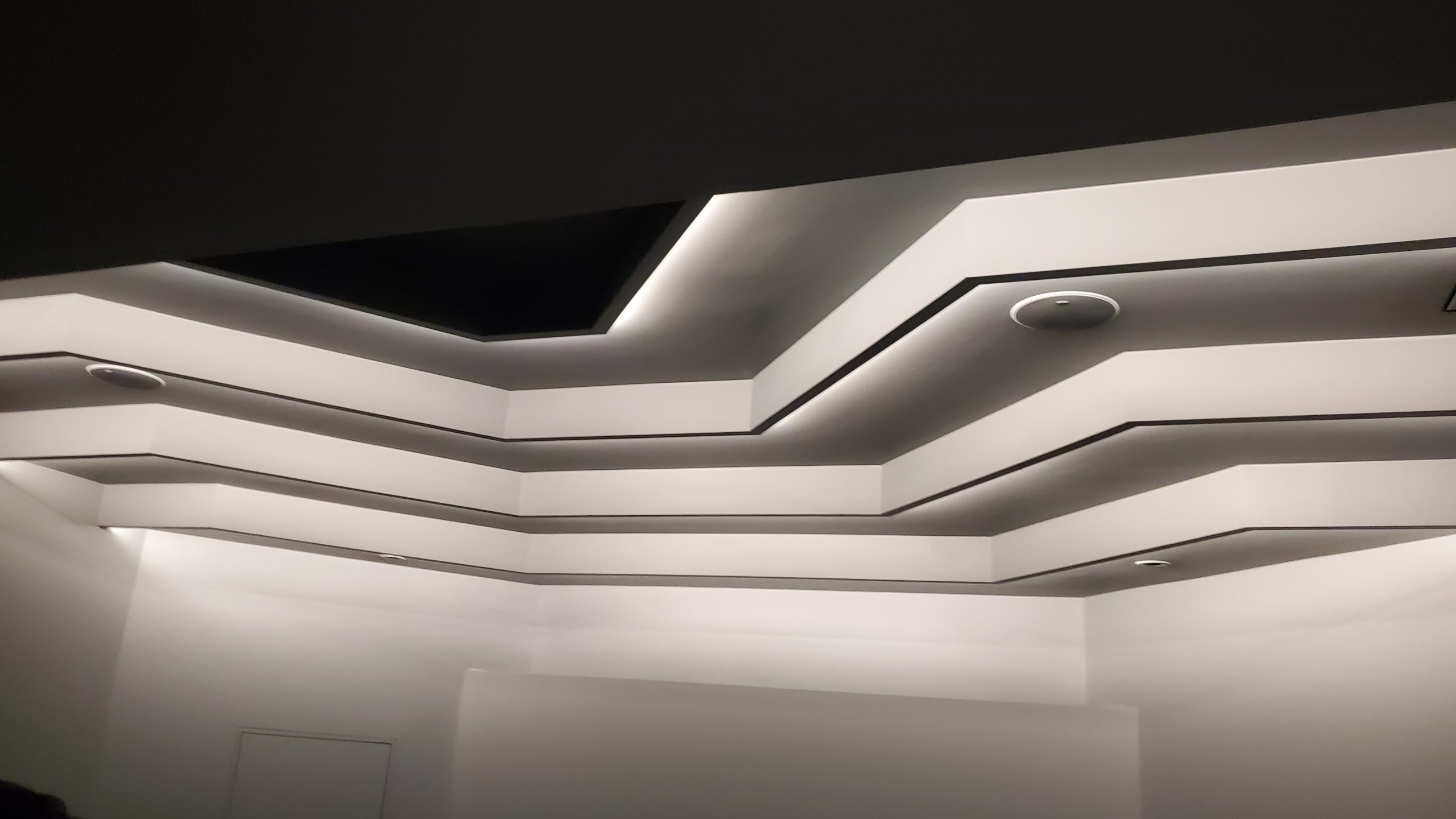 Ceiling hidden light - Pioneer Electrics